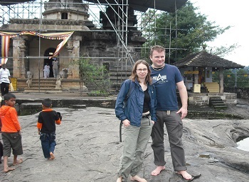 One day trekking in Gadaladeniya, Lankathilake, Ambakke 3 western ...